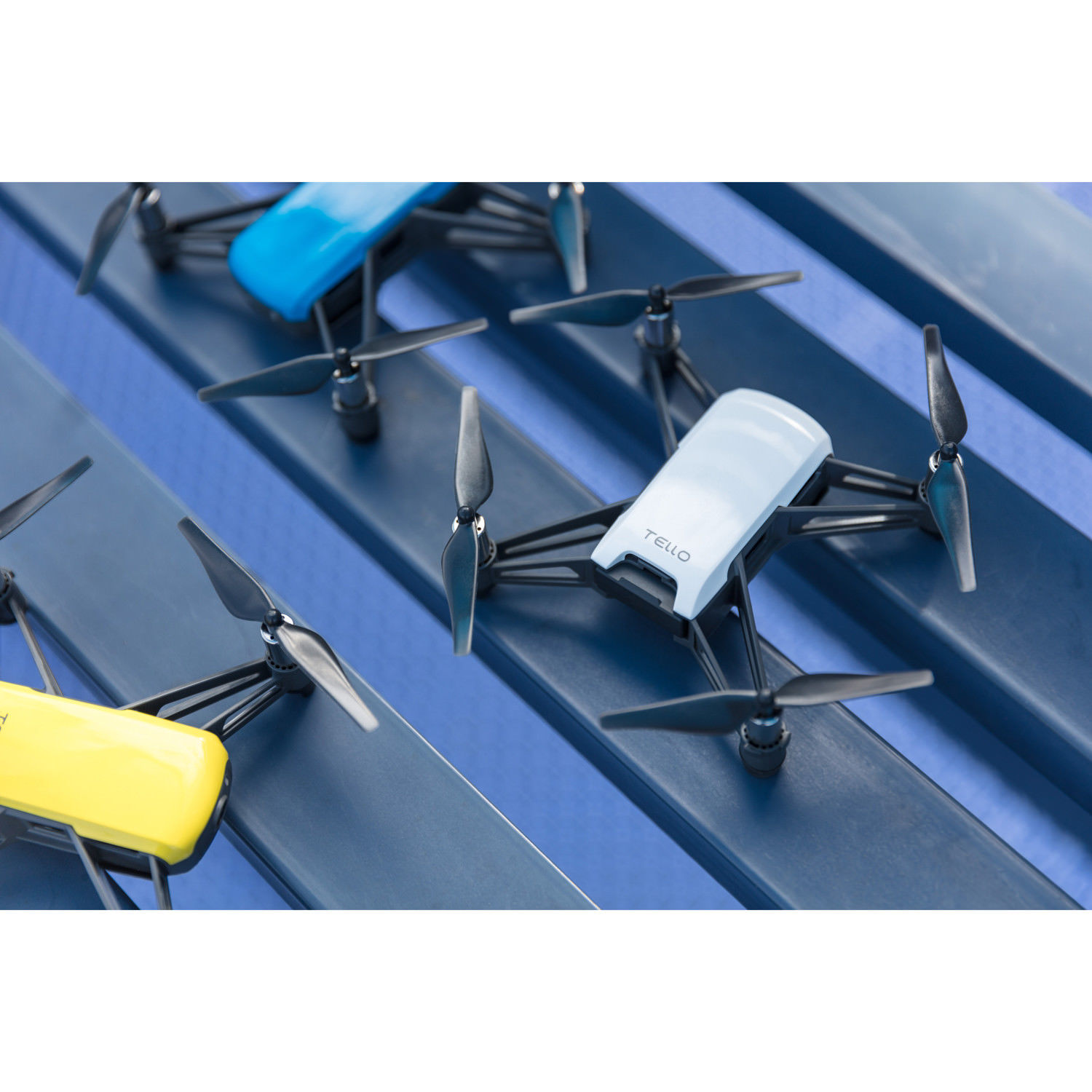 Tello Quadcopter Drone With Hd Camera And Vrpowered By Dji Technology And Intel Processor Dfi